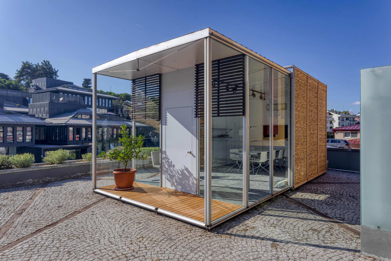 TERMİNAL MATERIAL CONTAINER - Terminal Design