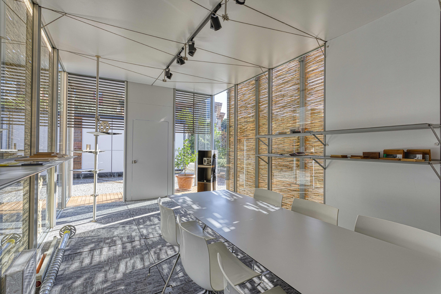 TERMİNAL MATERIAL CONTAINER - Terminal Design